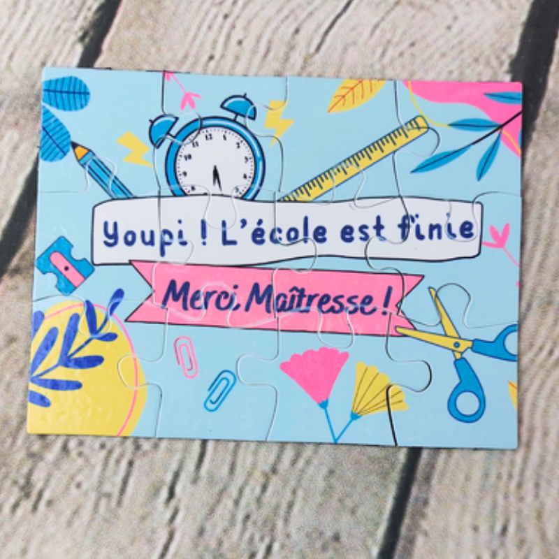 Puzzle magnétique Youpi l'école est finie - Merci Maîtresse - 12 pièces